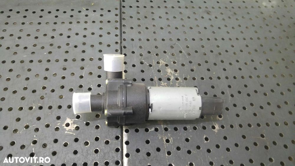 Nou Audi - 300 RON - Autovit