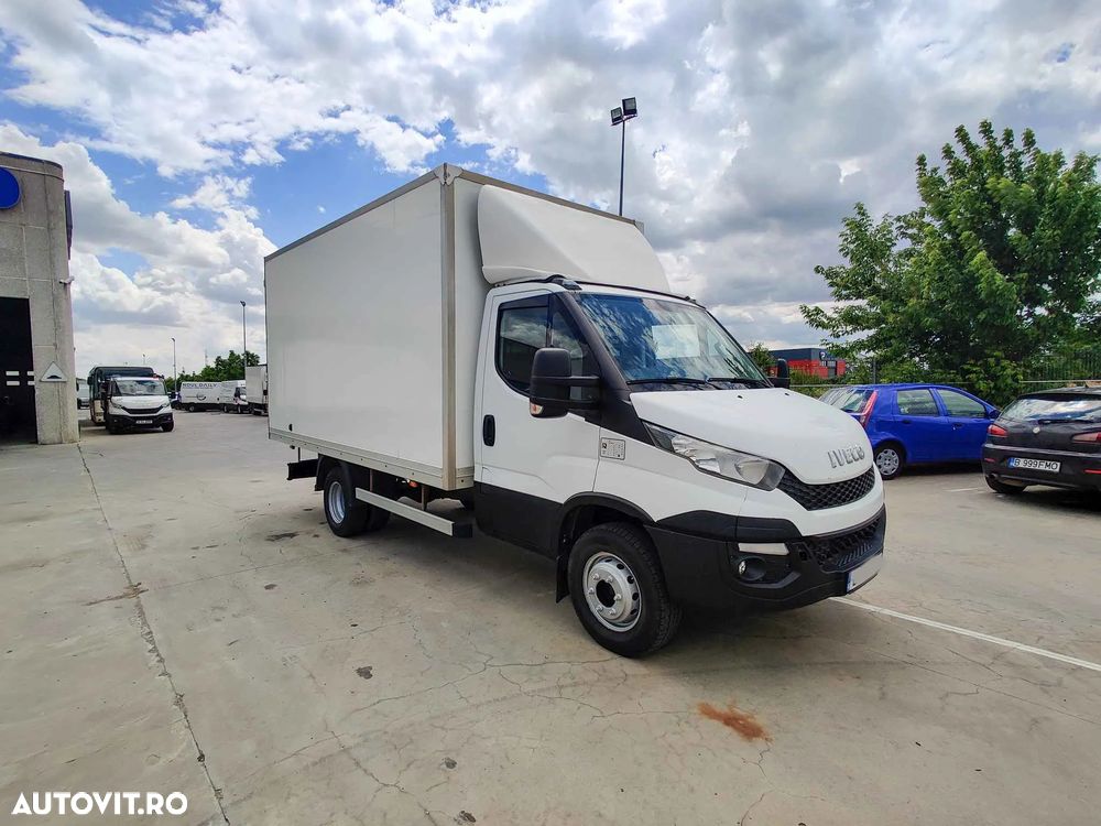 Second hand Iveco Daily 65C15 - 19 397 EUR, 236 000 km, 2015 - autovit.ro