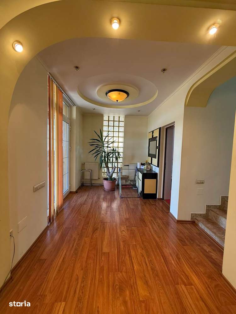 4 camere, casa de vanzare - Arges (judet), Smeura - 9811242 • www.storia.ro