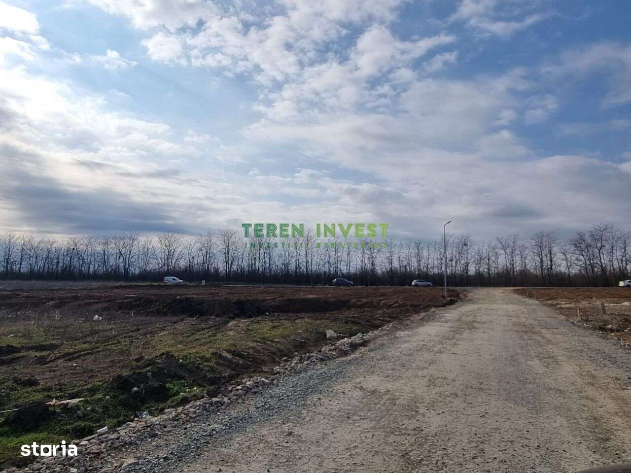 8 000 m², teren de vanzare - Calarasi (judet), Strada Postavari ...