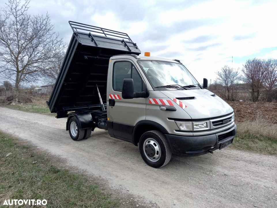 Second hand Iveco DAILY 40C17 35C 65C- max. 3500 kg - Categ B - 10 900 ...