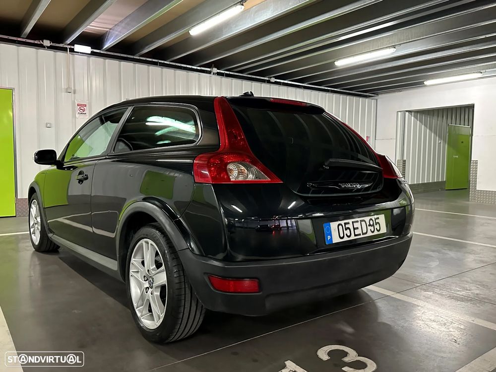 Usados Volvo C30 - 7 250 EUR, 195 000 km, 2007 | Standvirtual