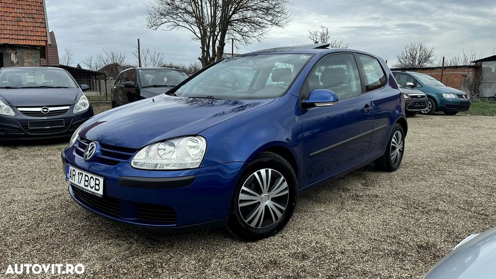 Second hand Volkswagen Golf - 3 190 EUR, 119 000 km - Autovit