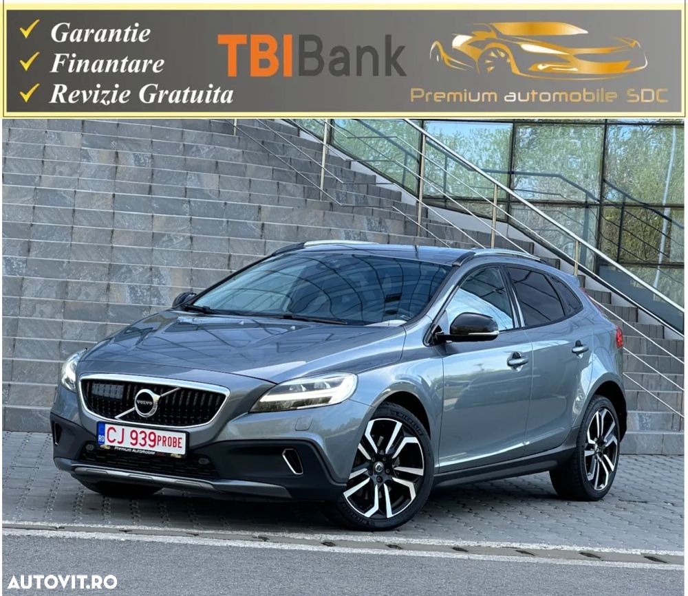 Second hand Volvo V40 - 13 989 EUR, 198 000 km - Autovit
