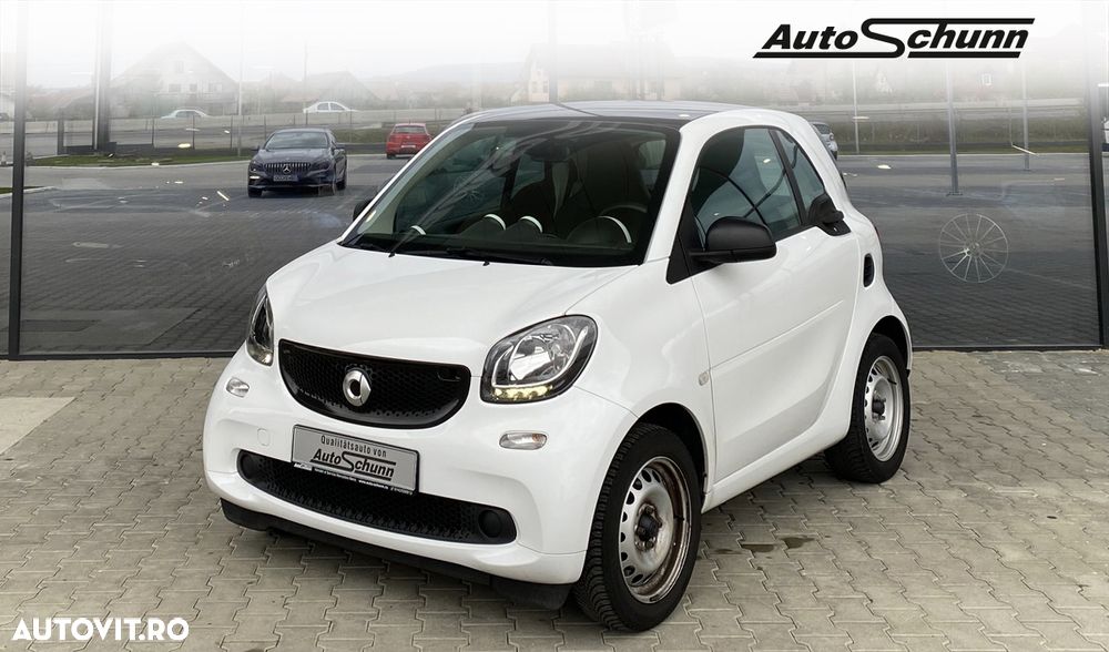 Second hand Smart Fortwo - 11 376 EUR, 55 500 km, 2019 - autovit.ro
