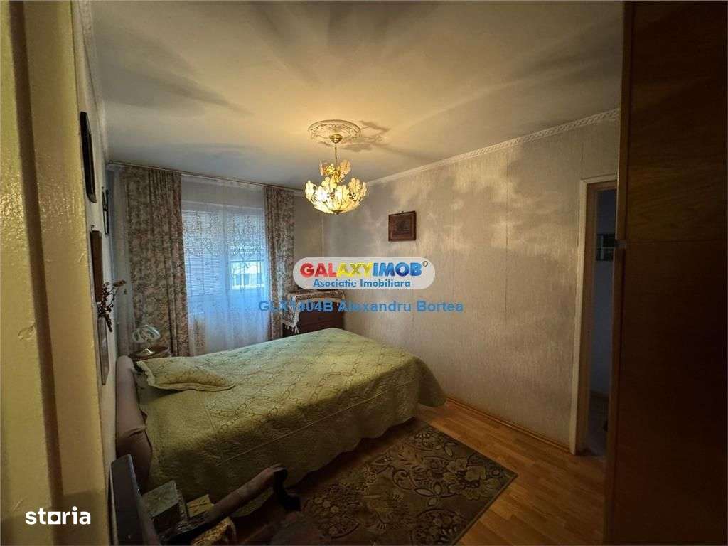 3 camere, apartament de vanzare - Bucuresti (judet), Strada Valea Rosie ...