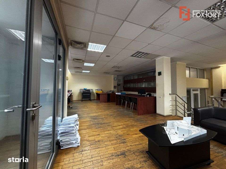 180 m², spatiu comercial de inchiriat - Timis (judet), Complexul ...