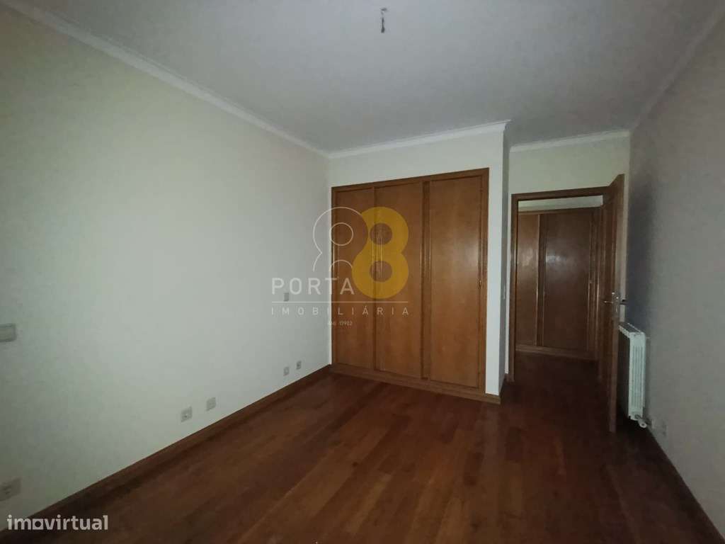T3, apartamento para arrendar - Santa Marinha e São Pedro da Afurada ...