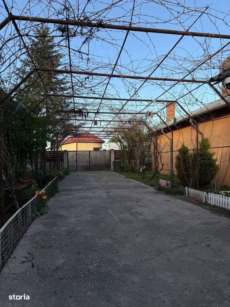 4 camere, casa de vanzare - Giurgiu (judet), Varasti - 9592283 • www ...