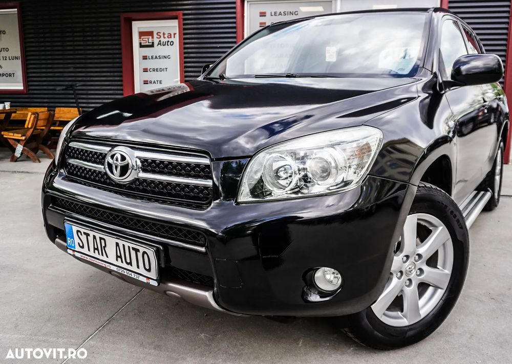 Second hand Toyota RAV4 - 5 990 EUR, 240 000 km - Autovit