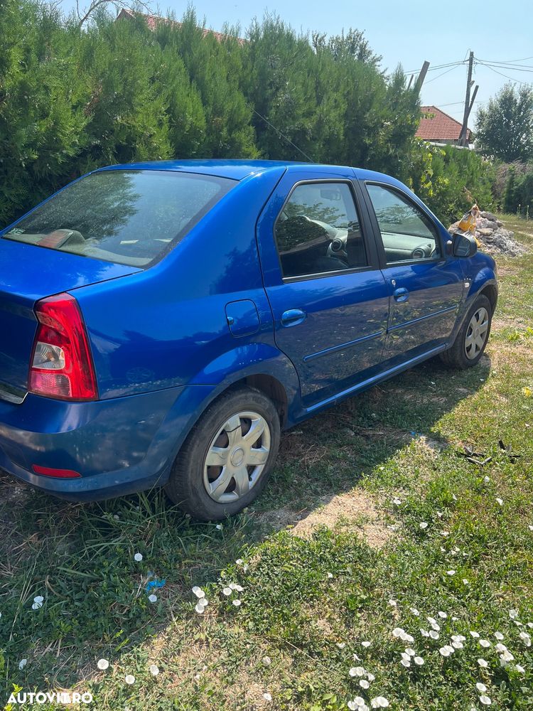 Second hand Dacia Logan - 3 500 EUR, 168 000 km - Autovit