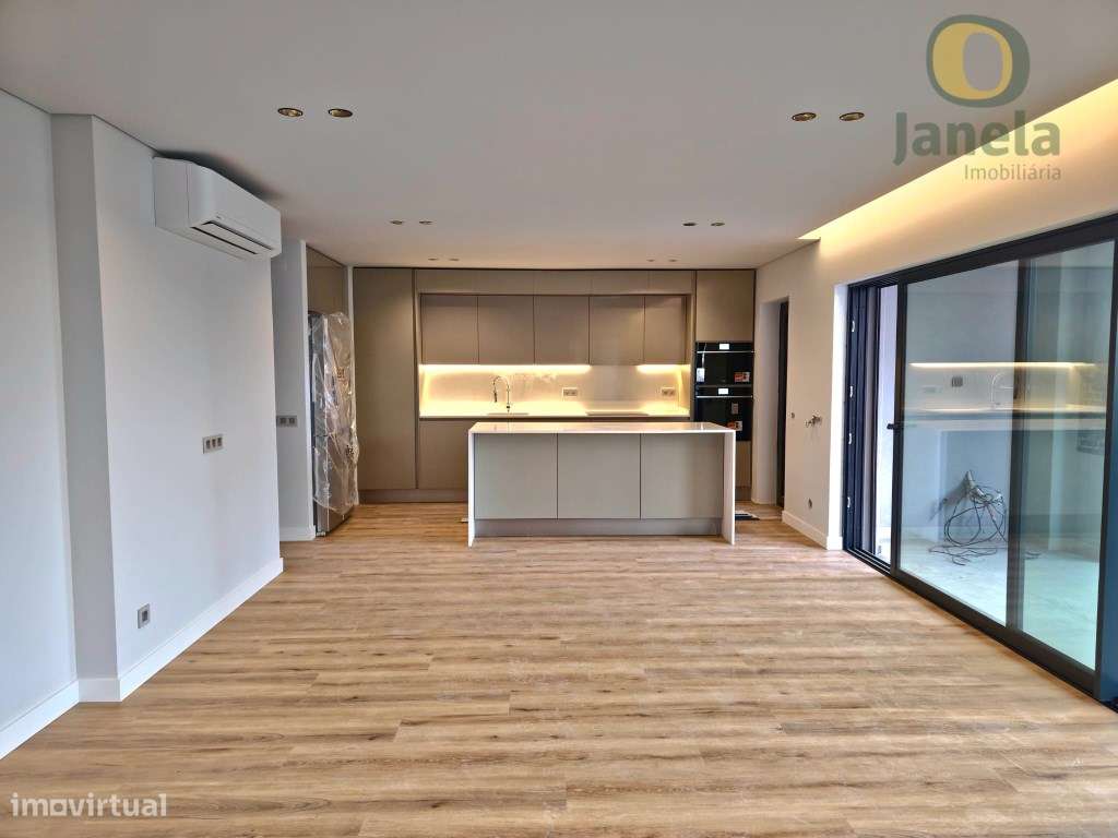 T4, apartamento para comprar - Faro (Sé e São Pedro), Faro - 17710240 ...