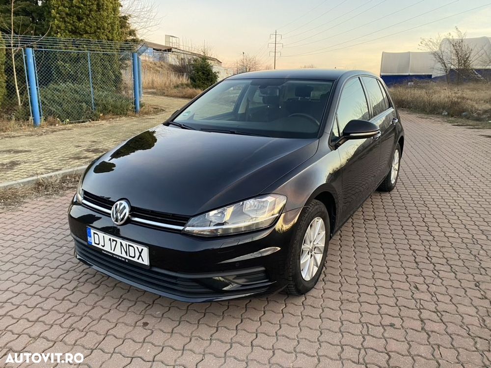 Second hand Volkswagen Golf - 11 900 EUR, 73 000 km - Autovit