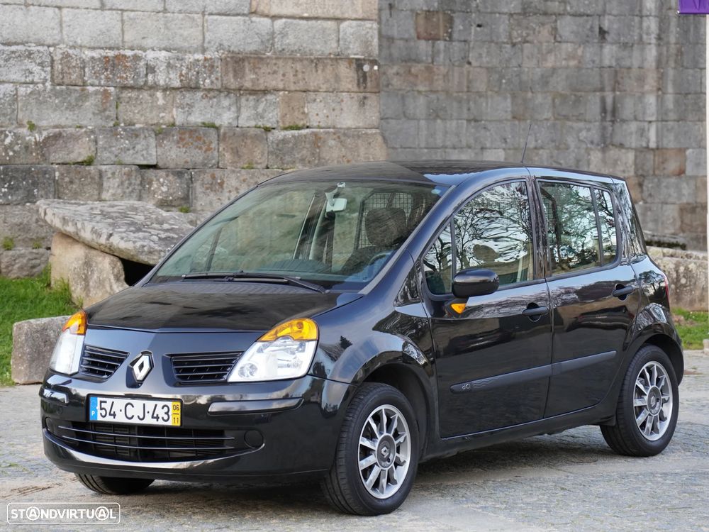 Usados Renault Modus - 3 000 EUR, 220 000 km, 2006 - Standvirtual