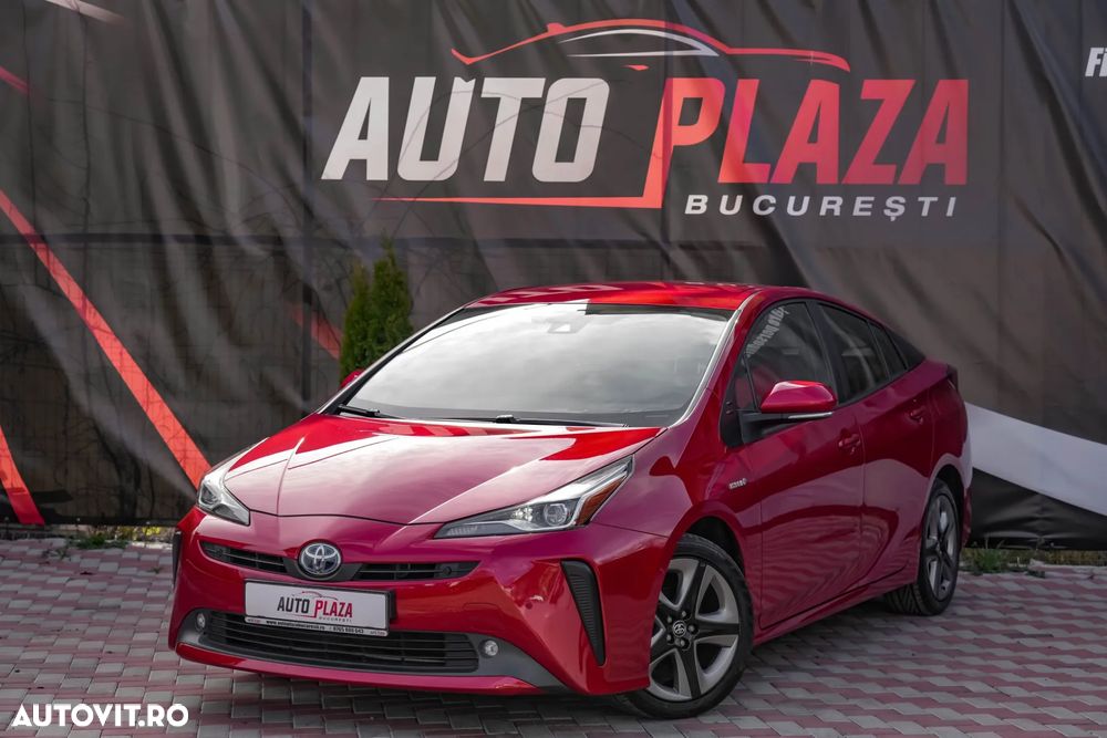 Second hand Toyota Prius - 24 998 EUR, 82 299 km - Autovit