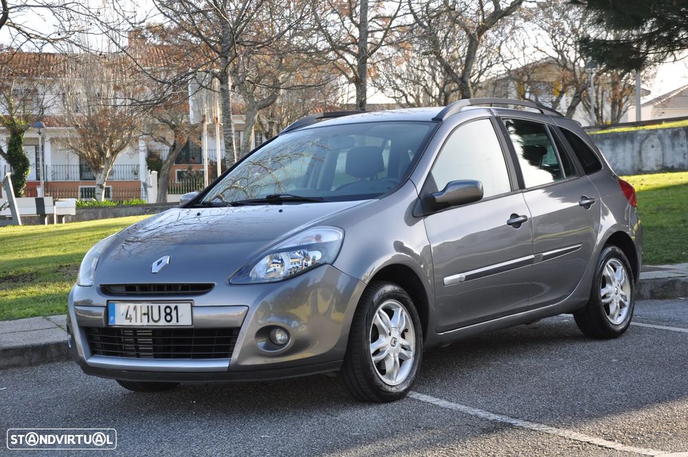 Usados Renault Clio Break - 5 400 EUR, 188 000 km, 2009 - Standvirtual