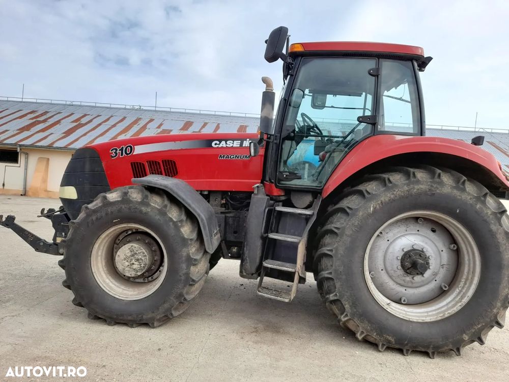 Second hand Case IH Magnum 310 - 40 000 EUR - Autovit