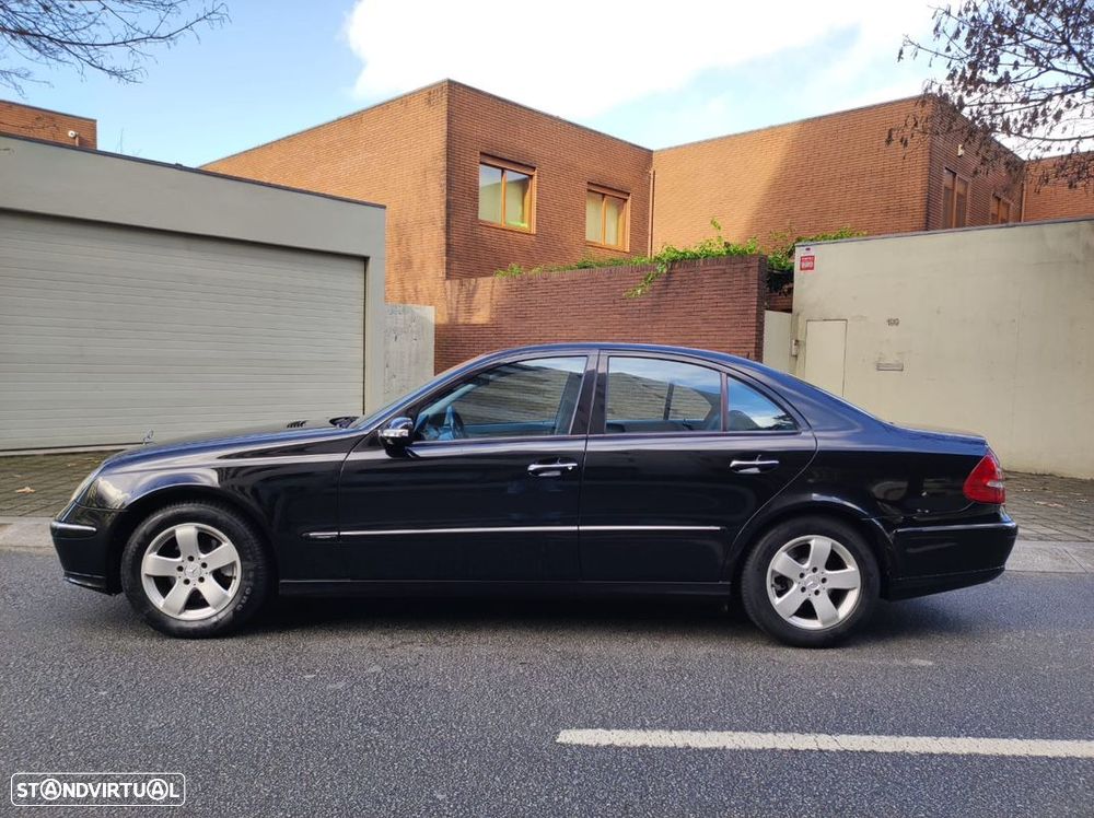 Usados Mercedes-Benz E 270 - 7 500 EUR, 517 000 km, 2004 - Standvirtual