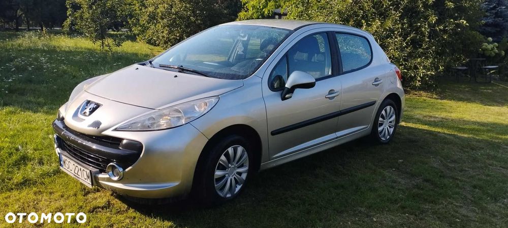 Używane Peugeot 207 - 9 990 PLN, 266 000 km, 2008 - otomoto.pl