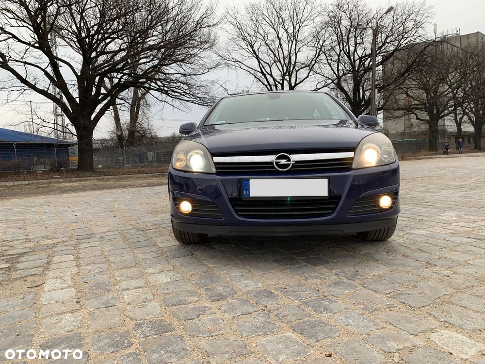 Używane Opel Astra - 8 500 PLN, 168 000 km, 2005 - otomoto.pl