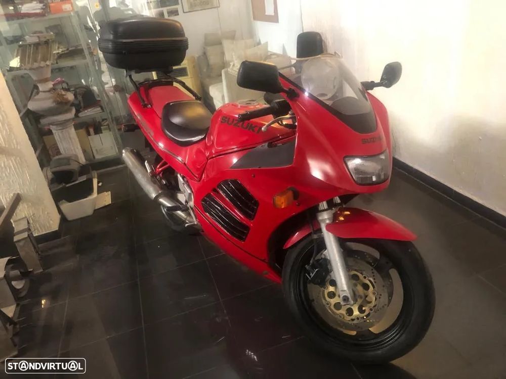 Usados Suzuki RF - 2 600 EUR, 42 000 km, 1993 - Standvirtual