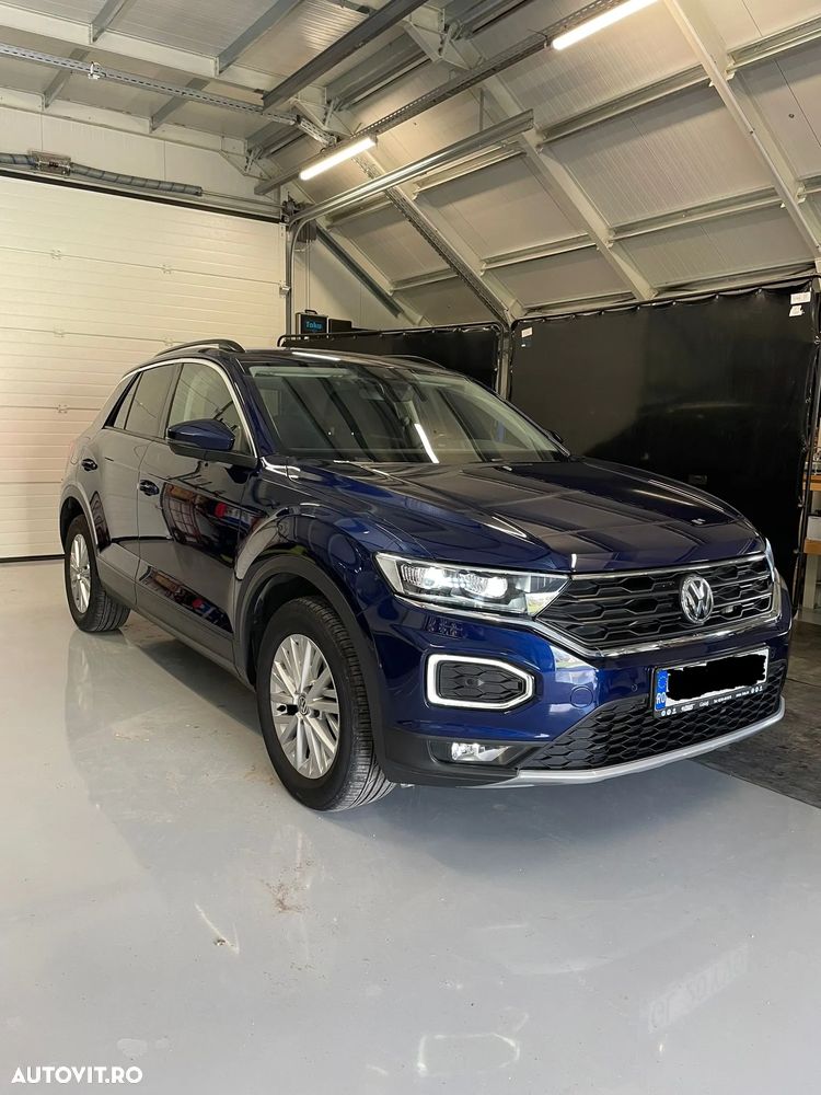 Second hand Volkswagen T-ROC - 24 500 EUR, 40 647 km, 2019 - autovit.ro