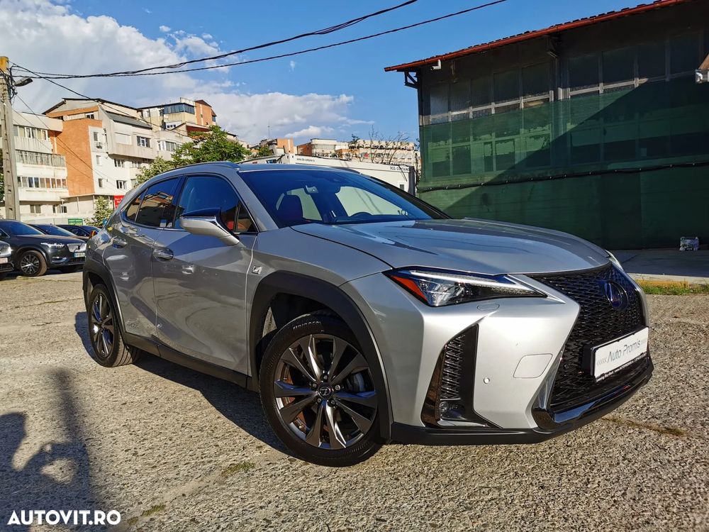 Second hand Lexus UX - 25 942 EUR, 52 000 km - Autovit