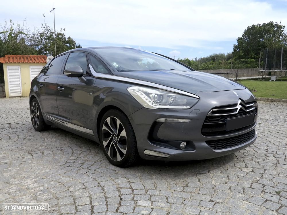 Usados Citroën DS5 - 10 900 EUR, 311 100 km, 2013 | Standvirtual