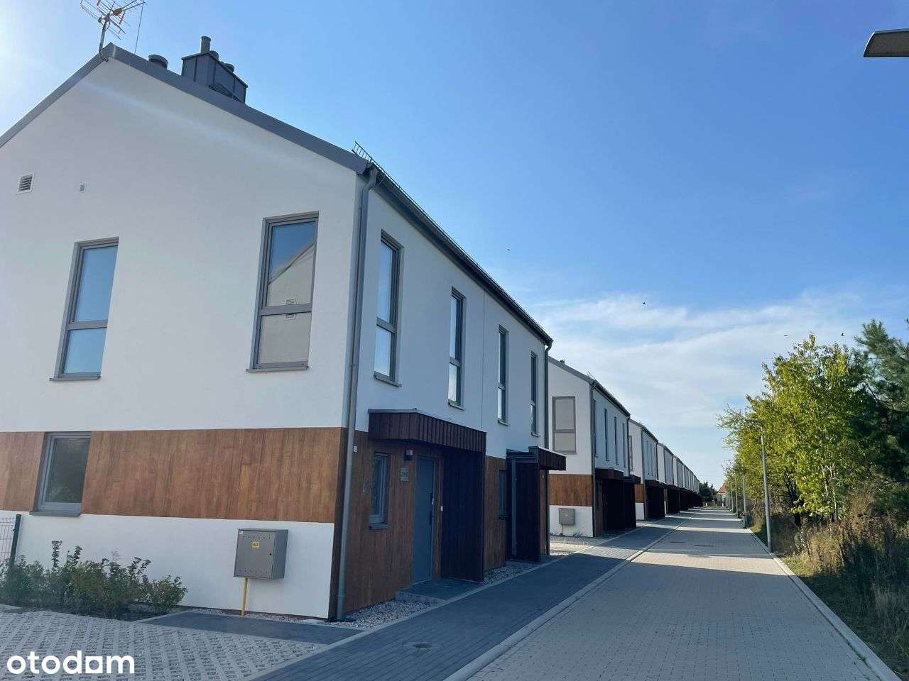 4 pokoje - Stan inwestycji: ukończona - Powierzchnia: 100,71 m² ...