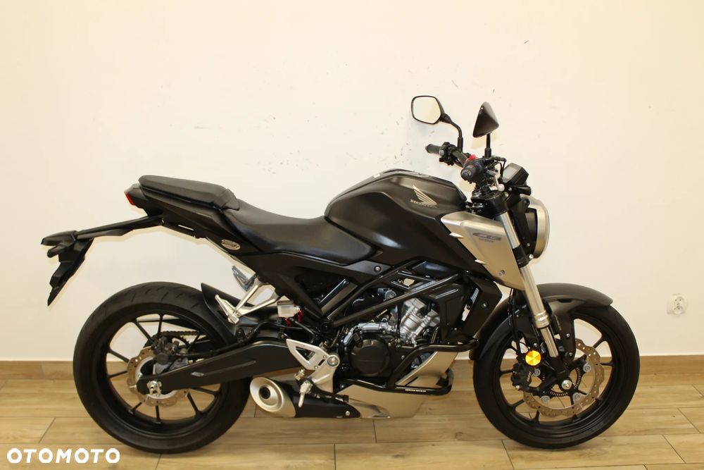 Używane Honda CB - 15 700 PLN, 18 000 km - Otomoto