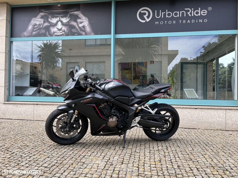 Usados Honda CBR - 8 850 EUR, 2 460 km, 2020 | Standvirtual