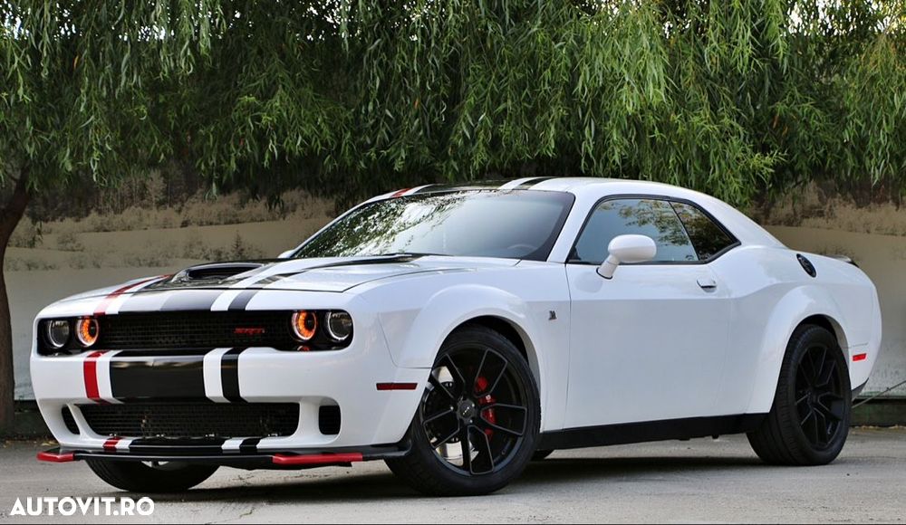 Second hand Dodge Challenger - 39 999 EUR, 73 154 km, 2018 - autovit.ro