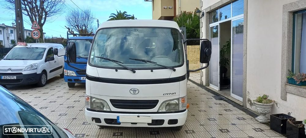 Usados Toyota Dyna 35.33 - 12 250 EUR, 605 000 km, 2007 | Standvirtual