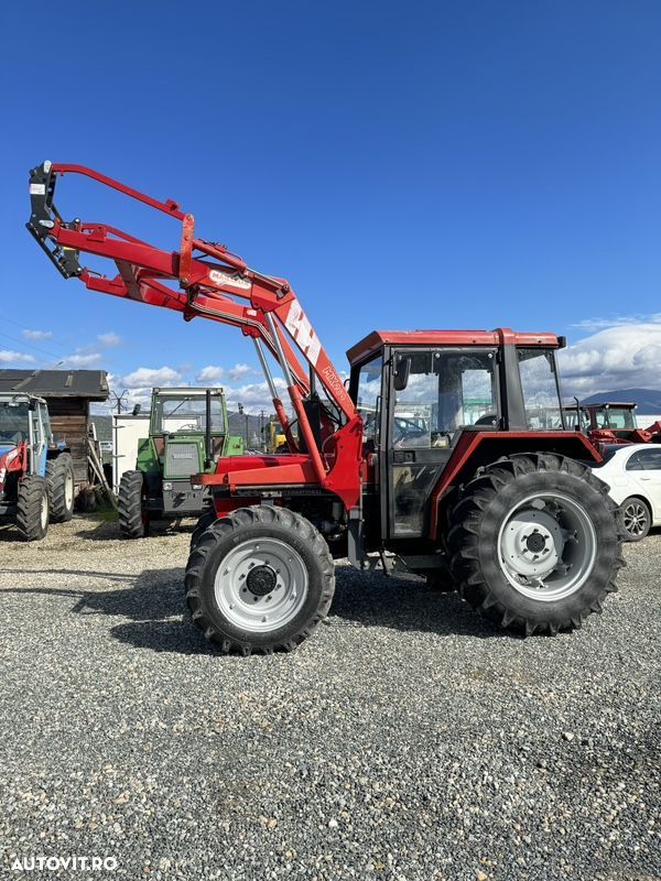 Second hand Case IH 833 - 11 900 EUR - Autovit