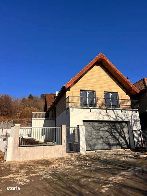 4 camere, casa de vanzare - Cluj (judet), Popesti - 9544600 • www.storia.ro