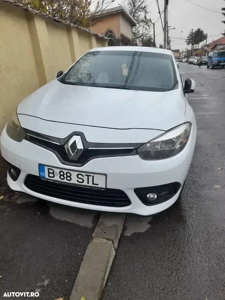 Second hand Renault Fluence - 5 500 EUR, 150 000 km, 2015 - autovit.ro