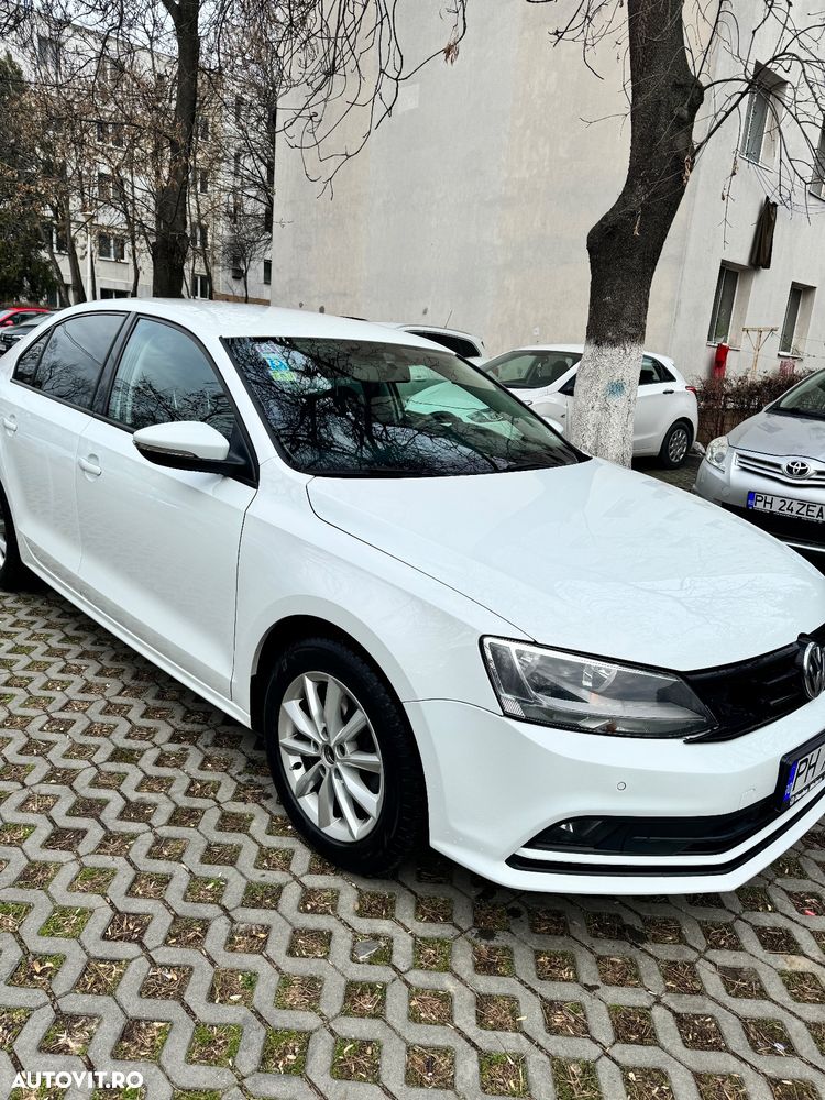 Second hand Volkswagen Jetta - 7 590 EUR, 216 000 km - Autovit