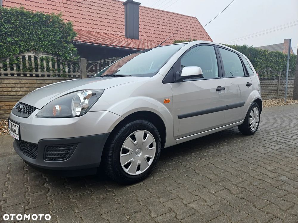 Używane Ford Fiesta - 10 400 PLN, 206 452 km - Otomoto