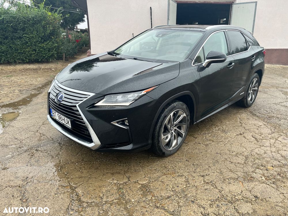 Second hand Lexus Seria RX - 50 500 EUR, 93 000 km, 2019 - autovit.ro