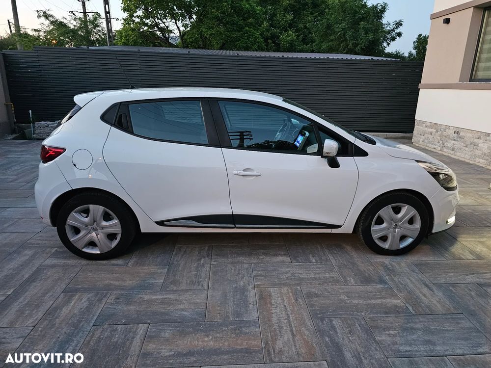 Second hand Renault Clio - 7 250 EUR, 150 279 km - Autovit