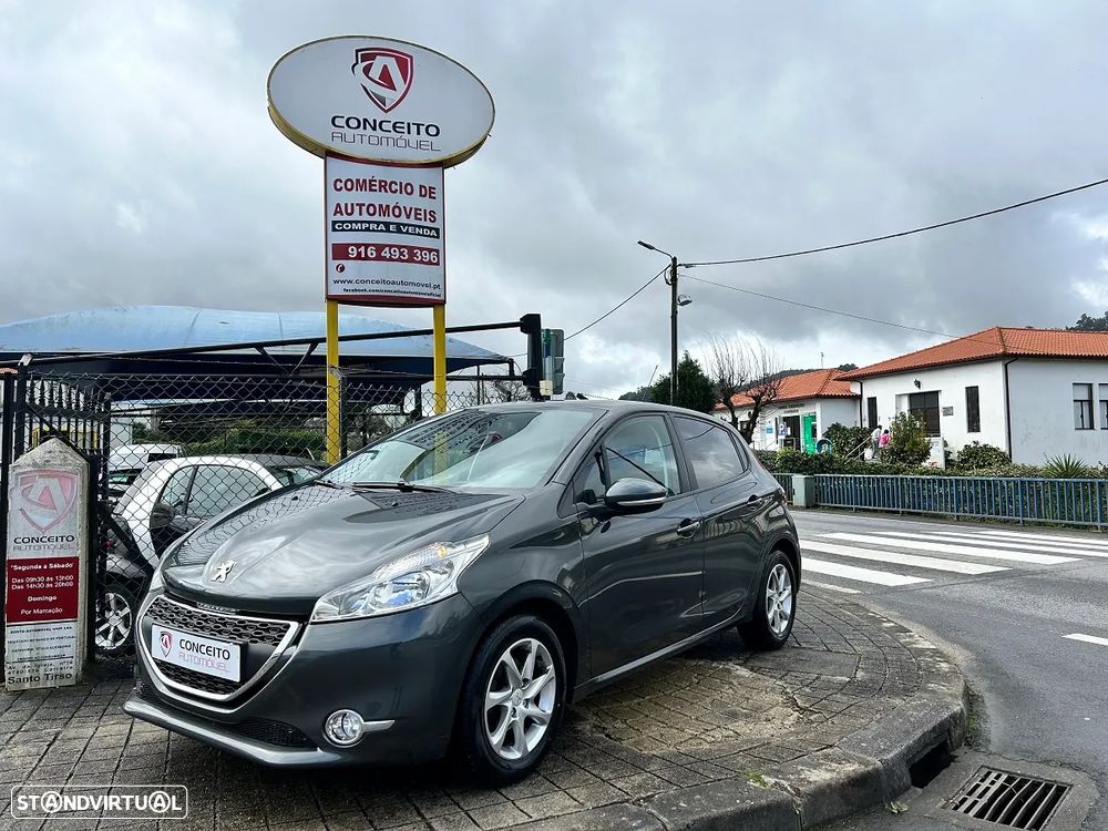 Usados Peugeot 208 - 8 490 EUR, 118 000 km, 2012 - Standvirtual