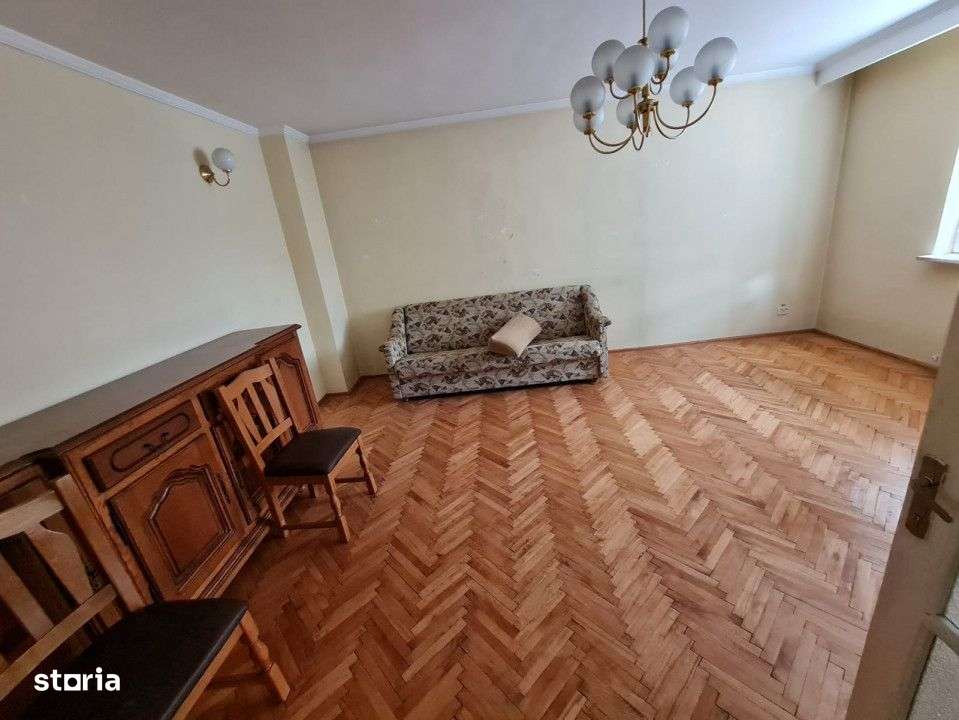 7 camere, casa de inchiriat - Arges (judet), Traian - 9366962 • www ...