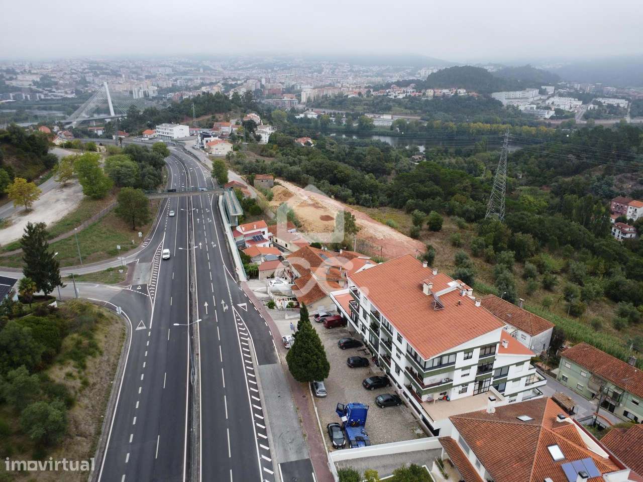 82,45 m², loja para arrendar - Rua Alberto Januário - Banhos Secos ...