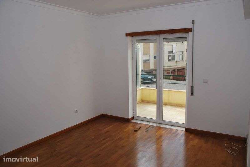 T1, apartamento para arrendar - Eiras e São Paulo de Frades, Coimbra ...