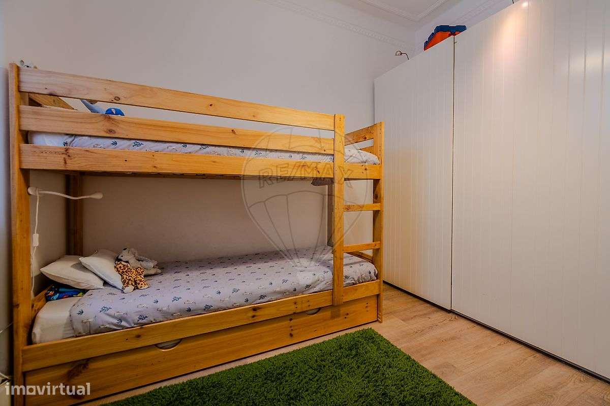 T3, apartamento para comprar - Rua Doutor António Cândido, Avenidas ...