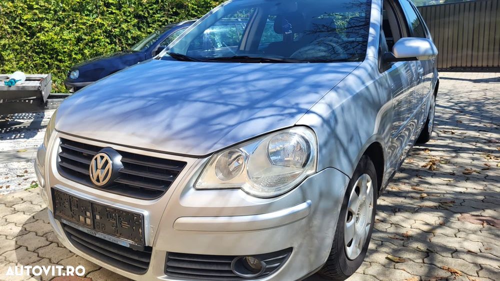 Second hand Volkswagen Polo - 2 098 EUR, 158 000 km - Autovit