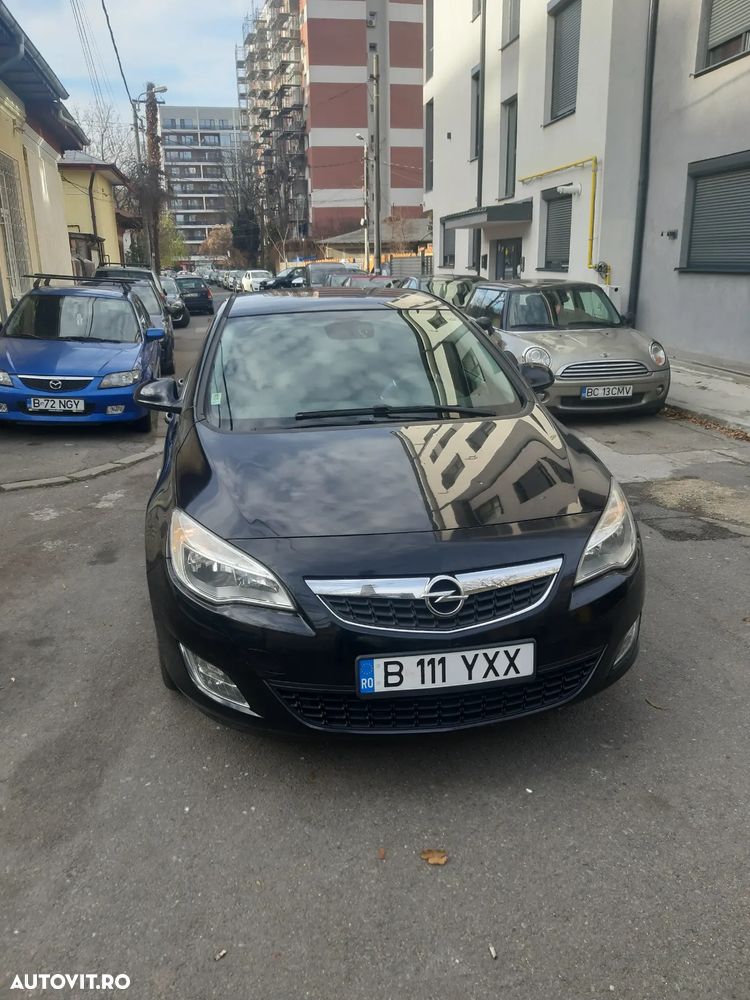Second hand Opel Astra - 3 750 EUR, 218 200 km - Autovit