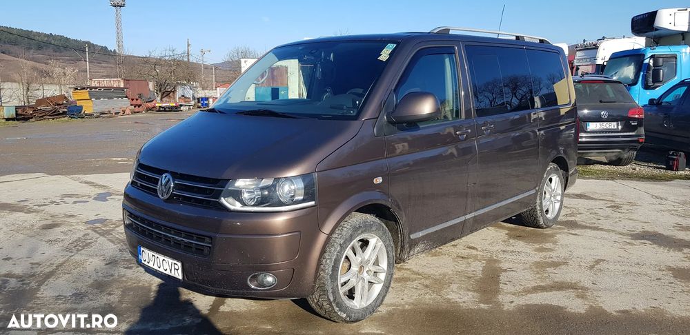 Second hand Volkswagen Multivan - 19 500 EUR, 260 558 km, 2011 - autovit.ro