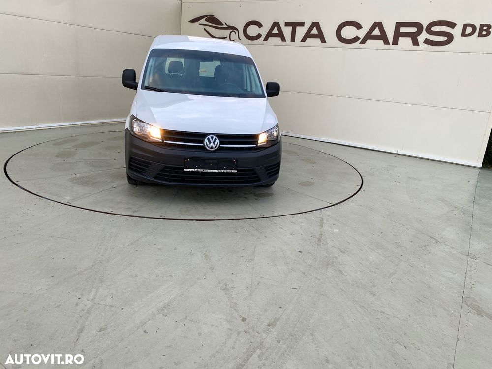 Second hand Volkswagen Caddy DSG - 10 234 EUR, 178 000 km - Autovit