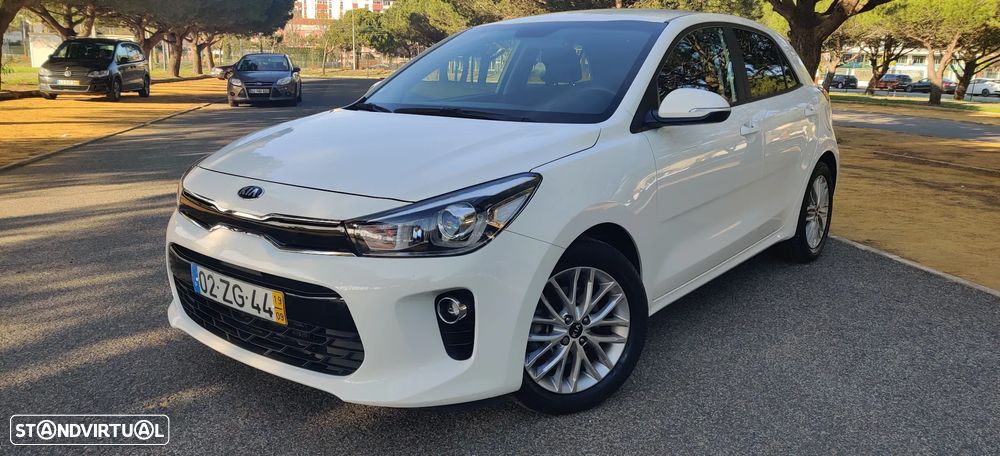 Usados Kia Rio - 13 950 EUR, 68 000 km, 2019 - Standvirtual